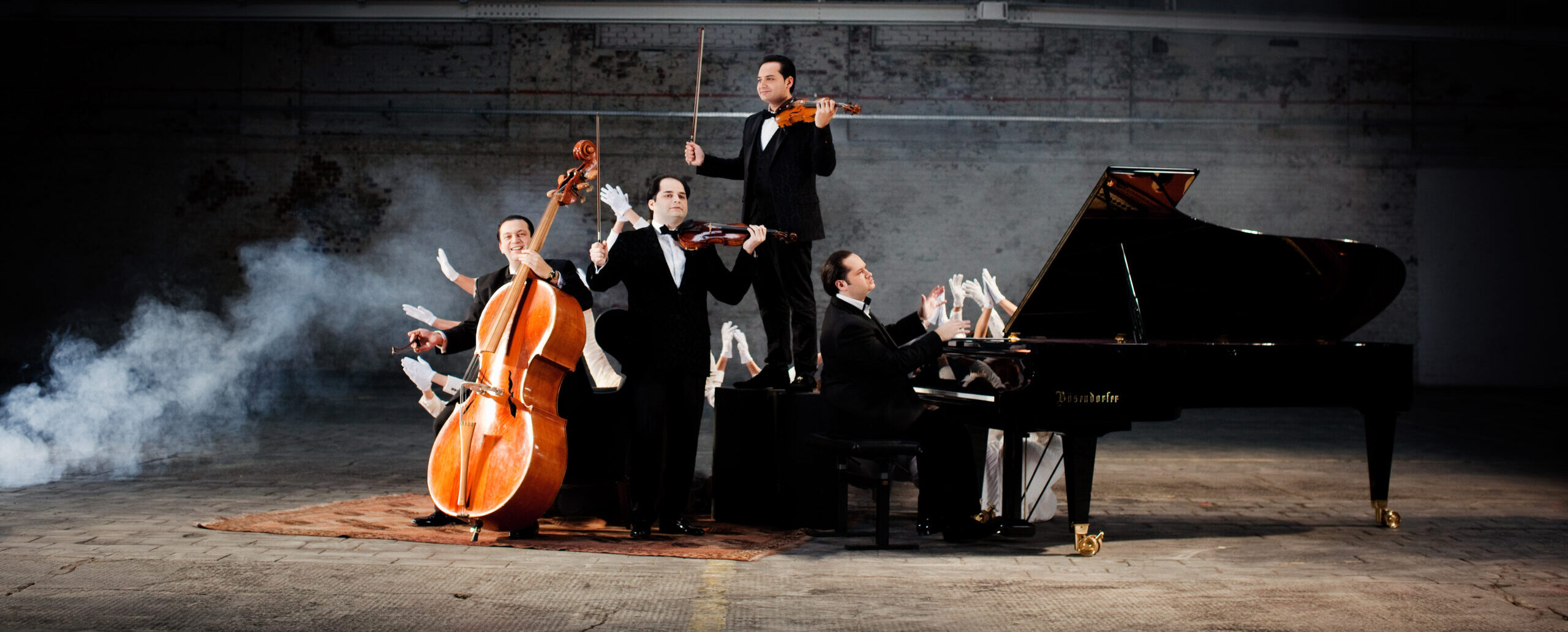 Exclusive: A brief interview with the Janoska Ensemble – Klosters Music